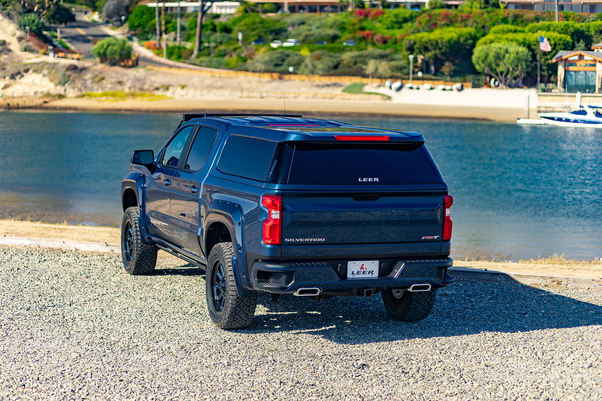 2019 LEER Chevrolet Silverado MAD INDUSTRIES 2019-leer-chevrolet-silverado-mad-industries